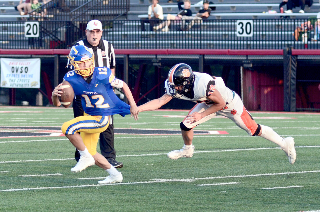 Crusaders tame the Tigers in opener, 20-6 | News, Sports, Jobs - The ...